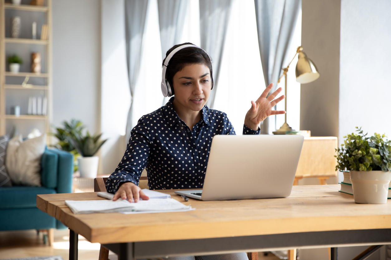 How to Effectively Manage a Remote Team - Workway